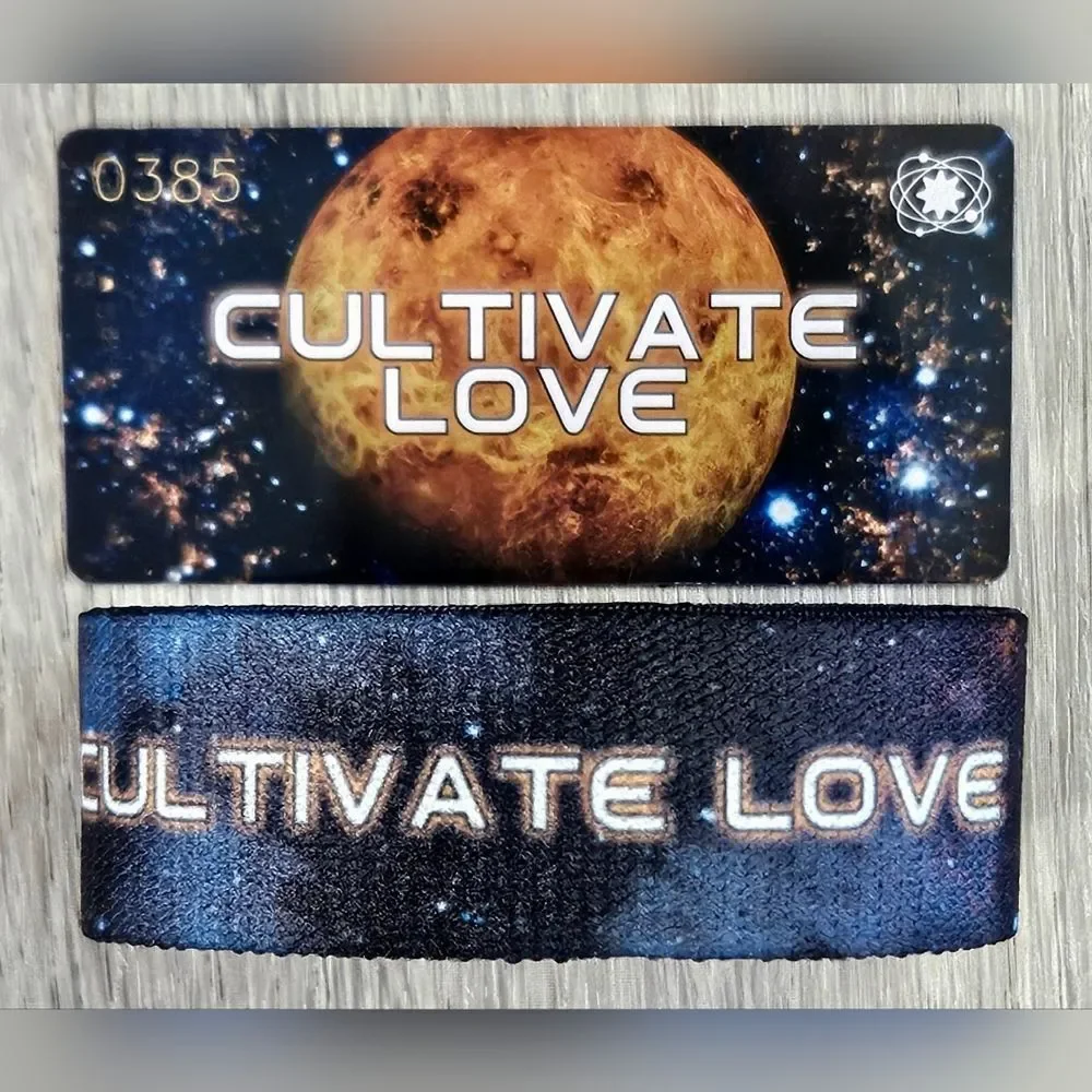 Zox | Jewelry | Zox Cultivate Love 385 Venus Rare Unredeemed Diamond ...